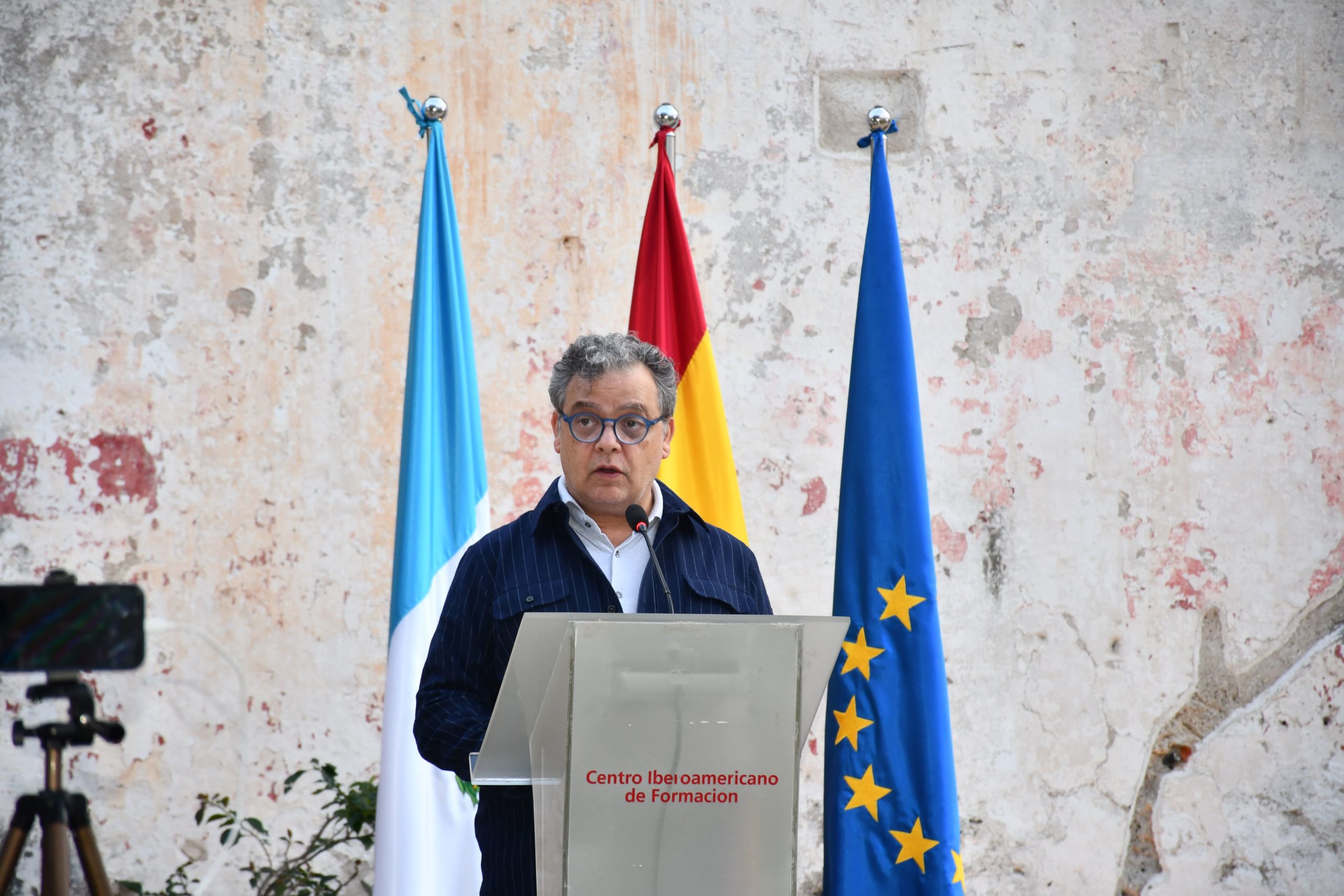 Director de El Faro alerta que Fiscalía de El Salvador "prepara ...