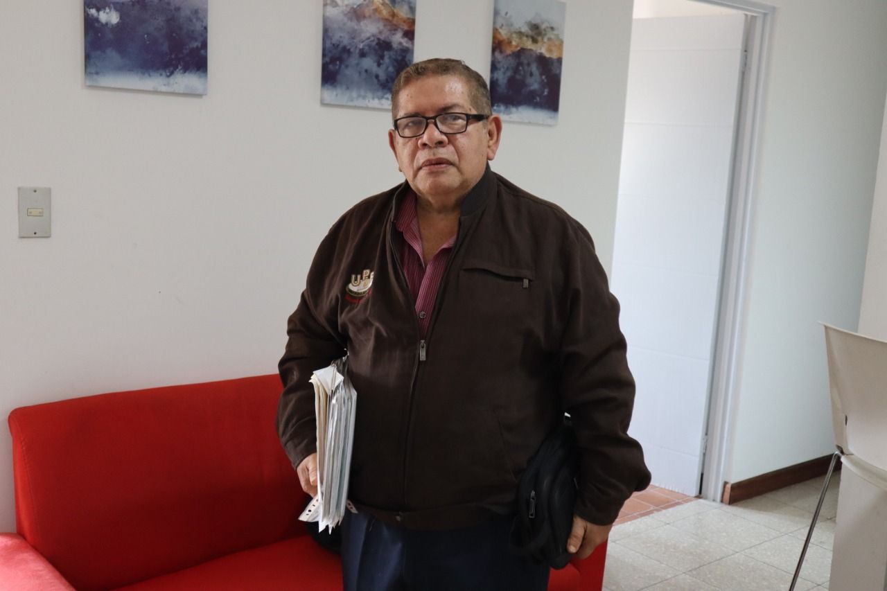 Profesor nicaragüense exiliado en Costa Rica alerta operación de ...